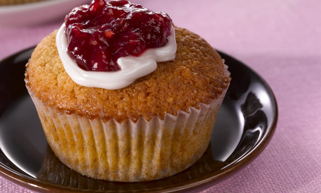 Runebergin muffinit Resepti | Dr. Oetker